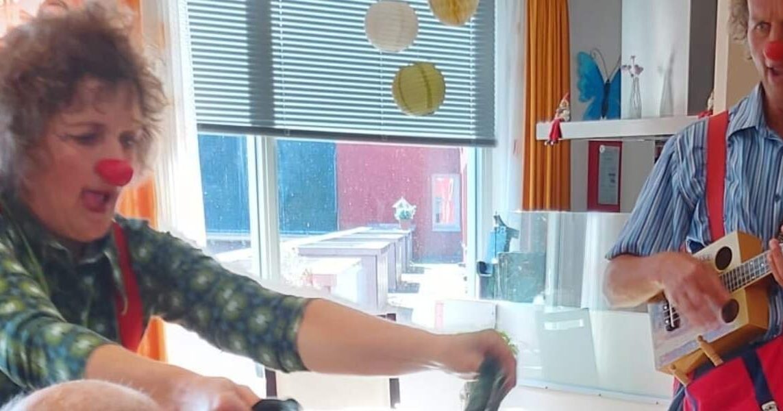 ‘De clowns breken het ijs niet, ze smelten het’ | CliniClowns